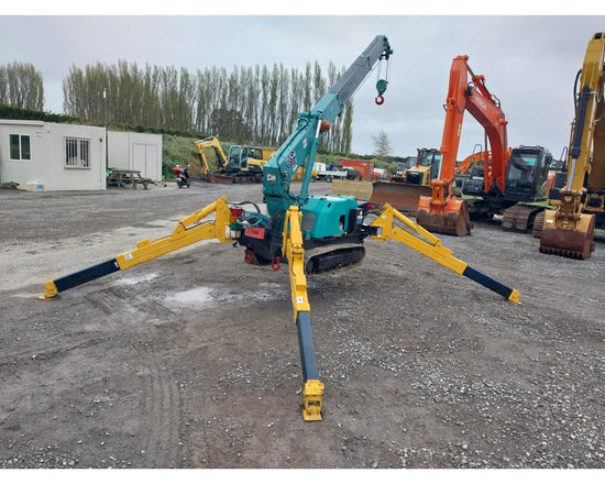 Maeda Spider Crane– Digger City