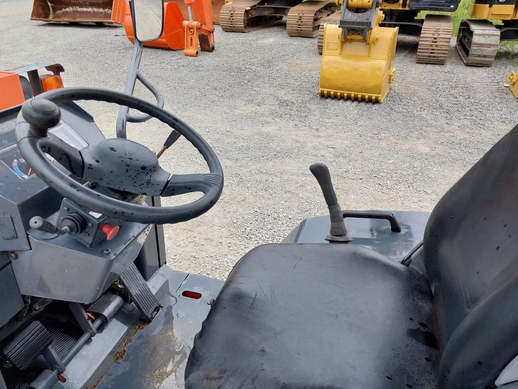 Hitachi / TCM ZW30L Wheel Loader 1/2CBM Bucket – Digger City