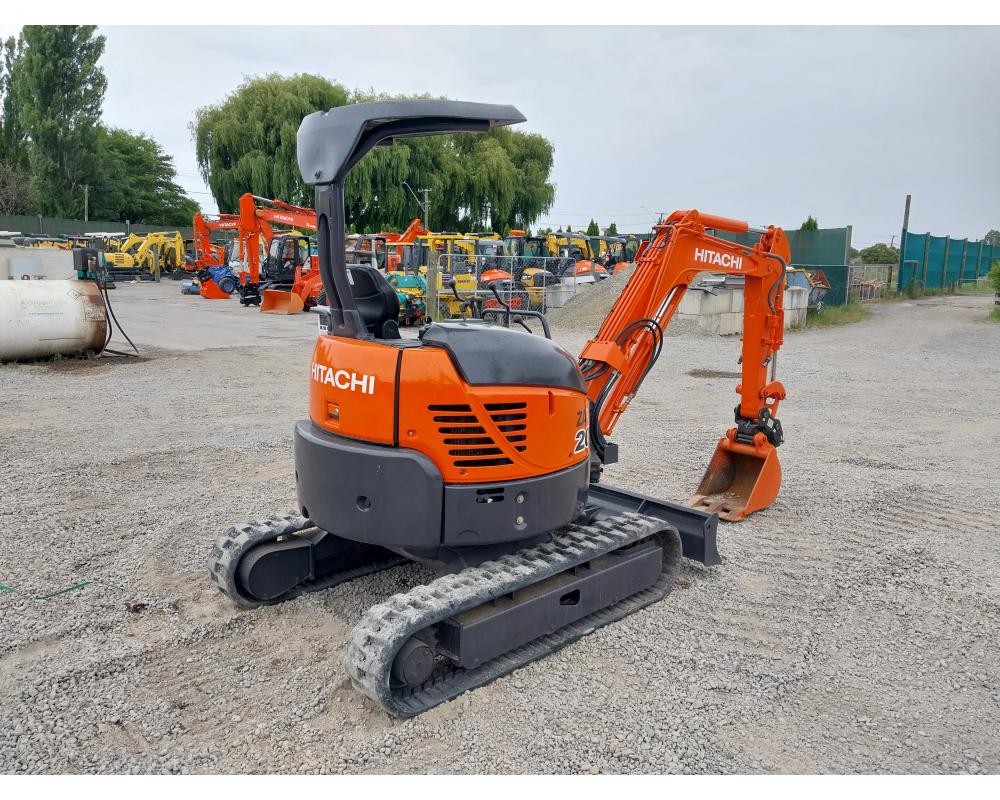 Hitachi Zaxis 20U, 2 Ton Digger – Digger City